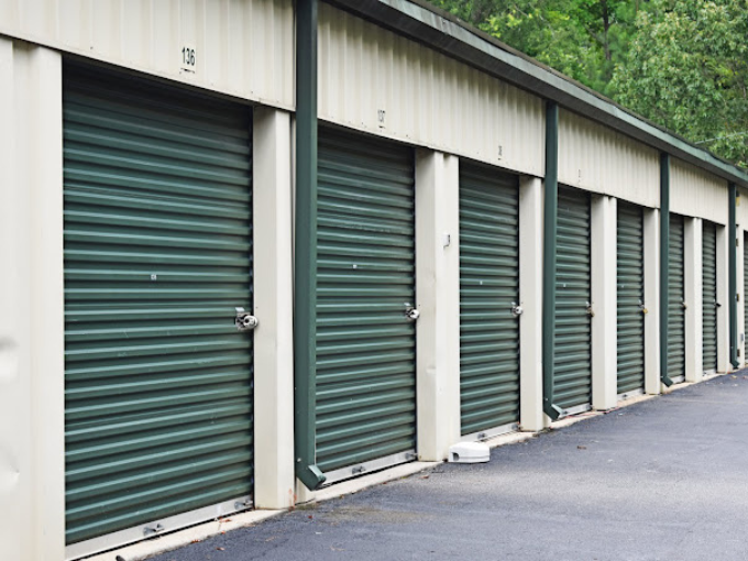 Self-Storage Doors and Hallways | MakoRabco