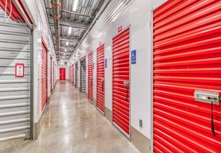Self-Storage Doors and Hallways | MakoRabco